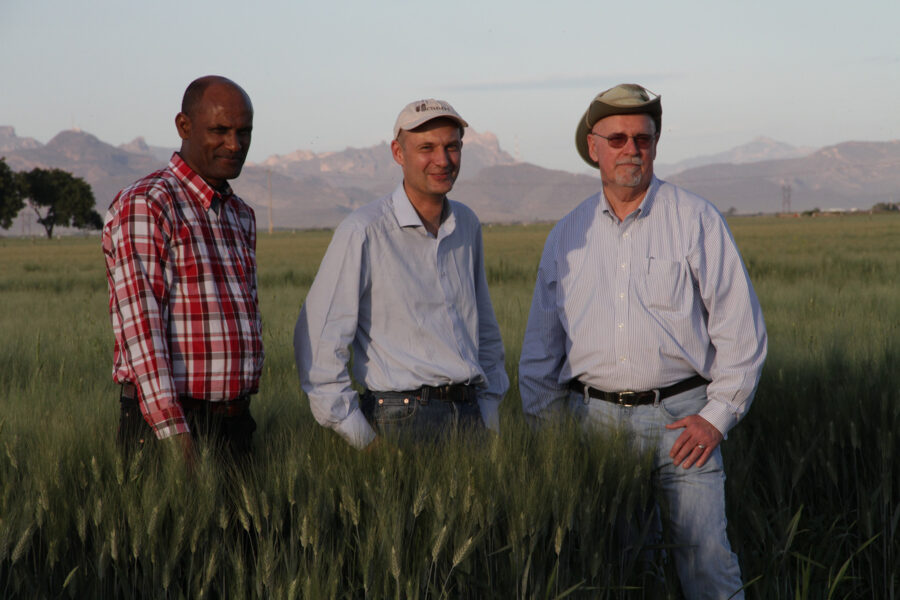Dave Hodson receives Norman Borlaug Award for global leadership in ...